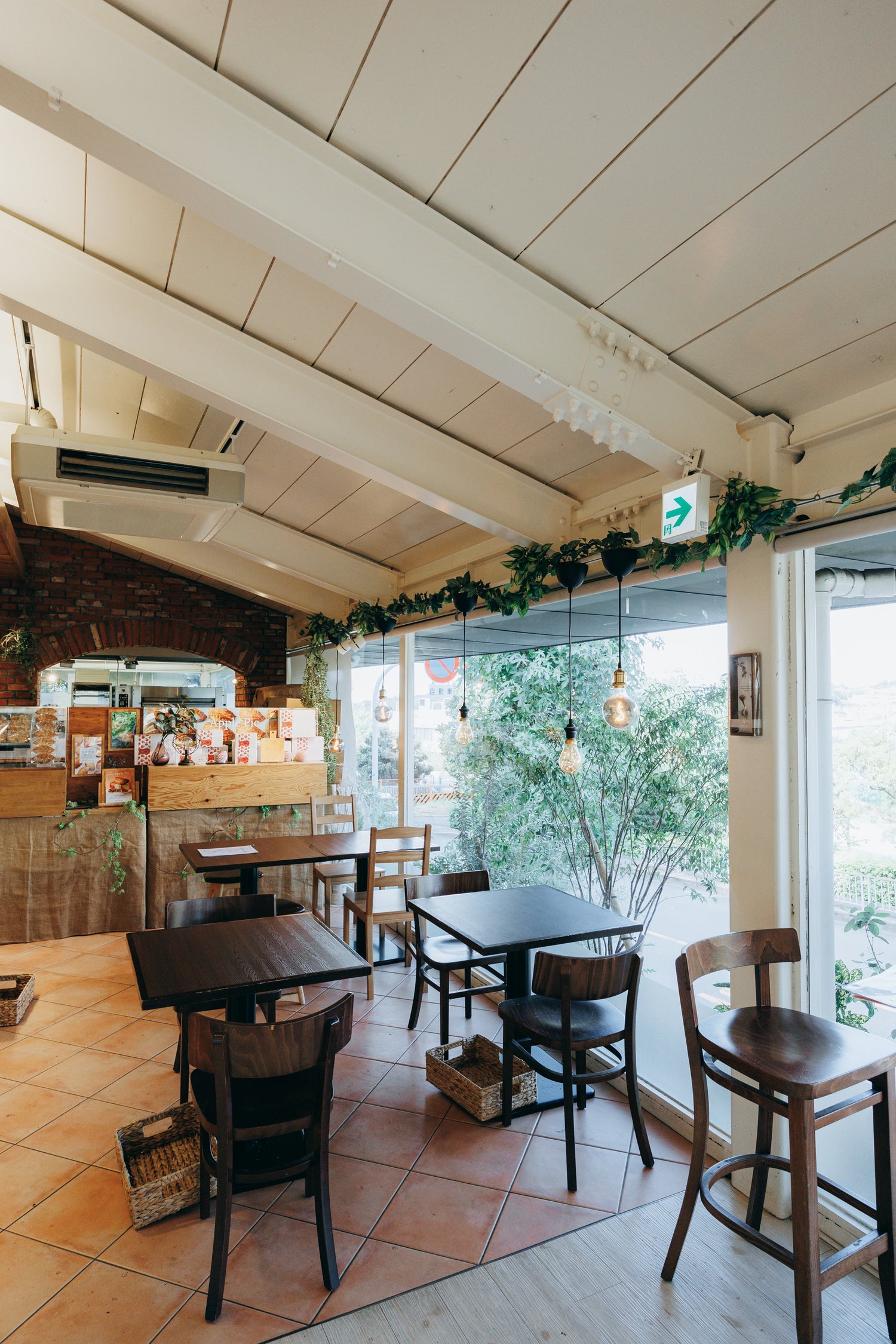 About – Patisserie Bec Sucre